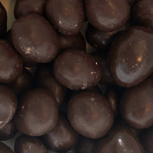 Amandes enrobées de chocolat noir 45% et de noix de coco – Bonbons Arômes