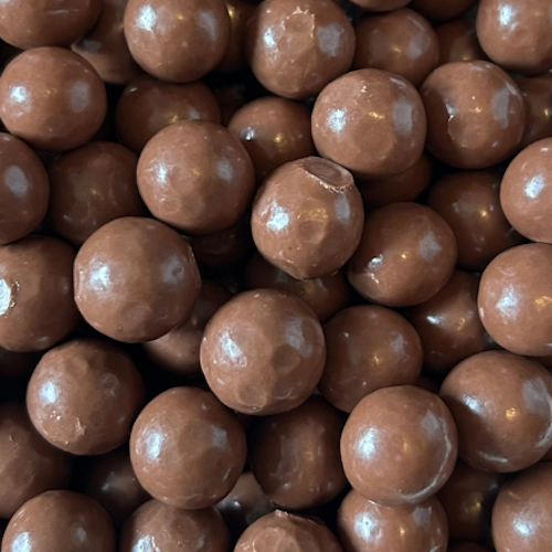 Boules de malt au chocolat au lait et au beurre d'arachide – Bonbons Arômes